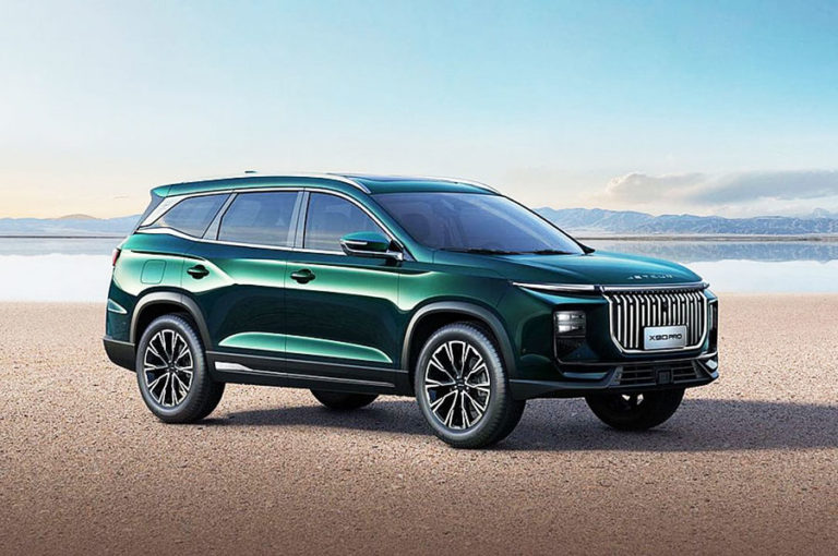 В Китае состоялась презентация кроссовера Jetour X90 Pro